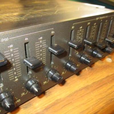 Technics SH-9010 Equalizer | Reverb