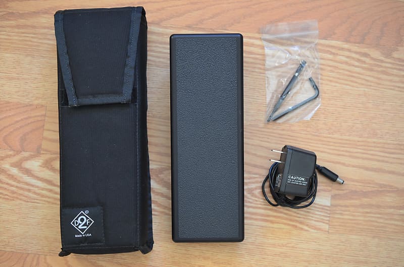 Telonics FP-100A Multi Taper Volume Pedal w/ Adapter & Bag | Reverb