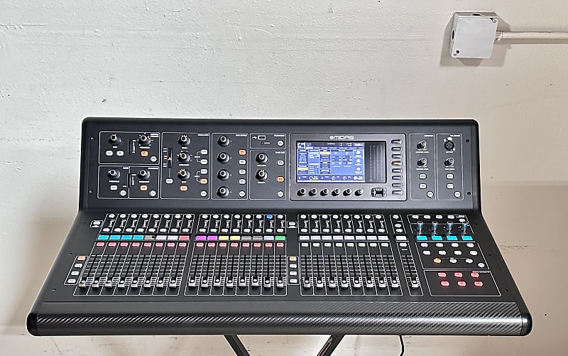 Midas M32 LIVE 40-Channel Studio Recording & Live Sound | Reverb