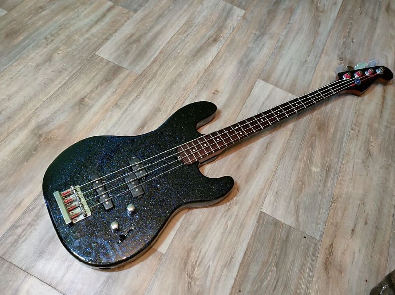 80’s Musima Action Bass in Dark Space, Made in GDR | Reverb UK