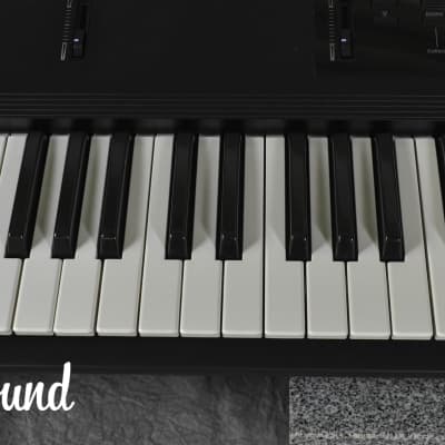 KORG T2 Music Workstation Synthesizer in Very Good Condition. | Reverb