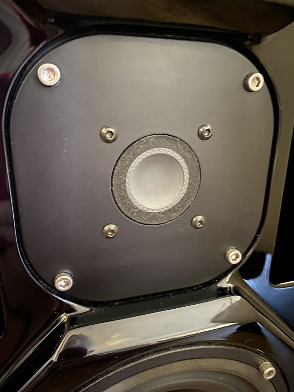 Wilson Audio CUB II Single Speaker - Perfect Center Channel Wilson Audio CUB II Single Speaker - Perfect Center Channel