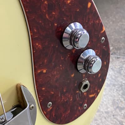 Mosrite The Ventures '65 RI Single Pickup MIJ Bass White | Reverb