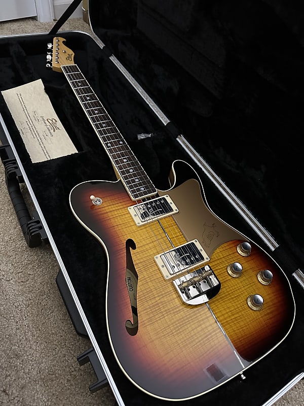 Elliott Guitars Raven Custom | Reverb