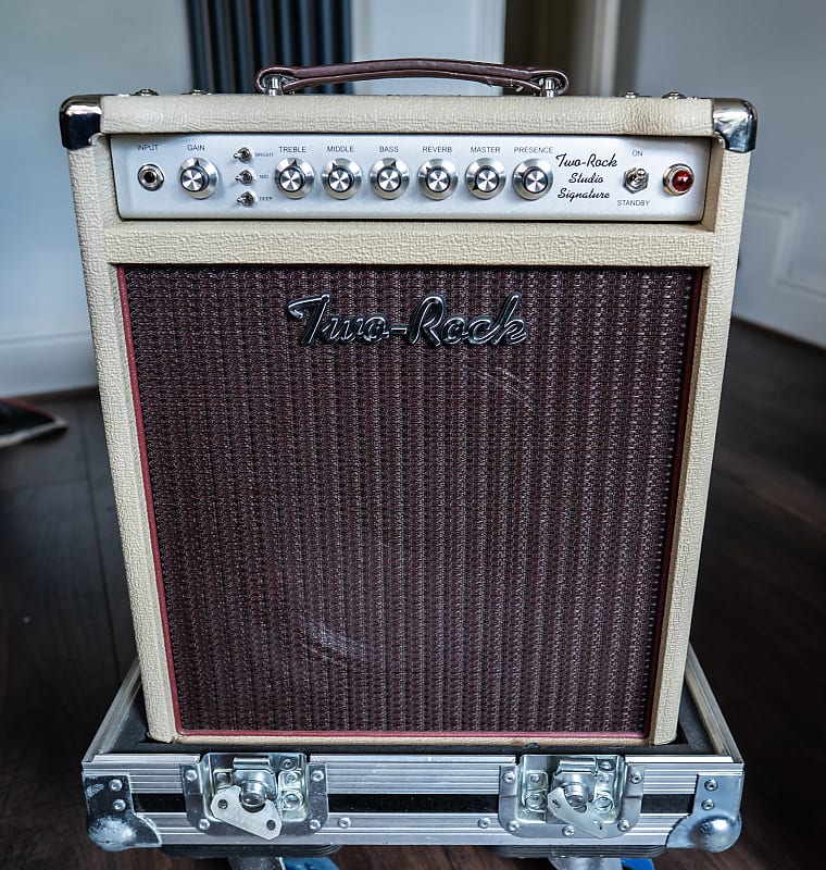 Two Rock Studio Signature - Blonde - with wheeled hardcase | Reverb UK