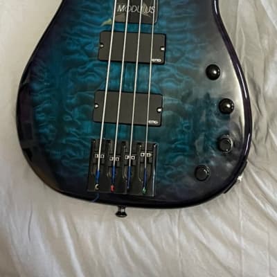 Modulus Quantum 5 5-String Bass Guitar, Q5, Graphite Neck | Reverb