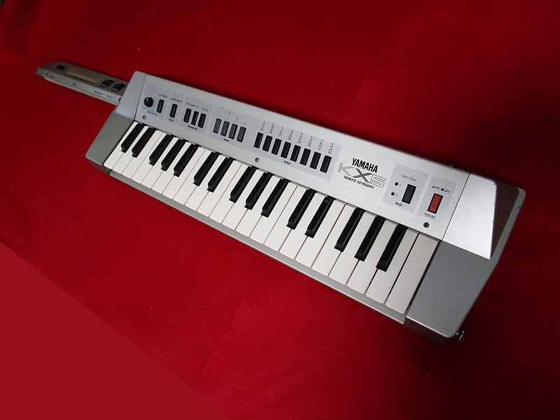 Yamaha KX5 Keytar MIDI Controller Silver TESTED #21 | Reverb