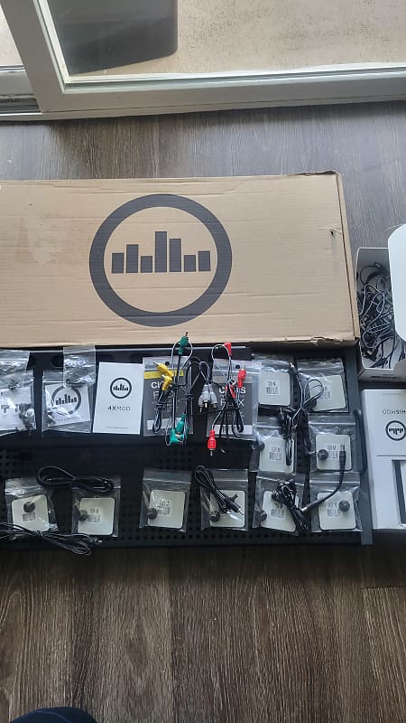 Temple Audio DUO-24-TR Duo 24 Pedalboard 2010s - Temple Red | Reverb