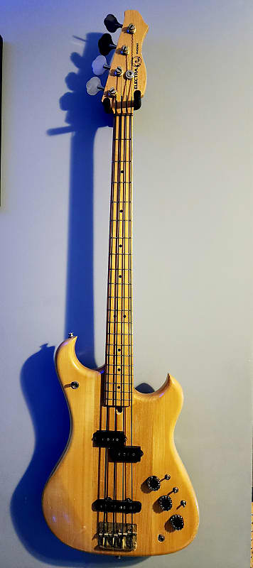 1980's Electra Phoenix 4-String Bass Guitar + Case – Classic | Reverb