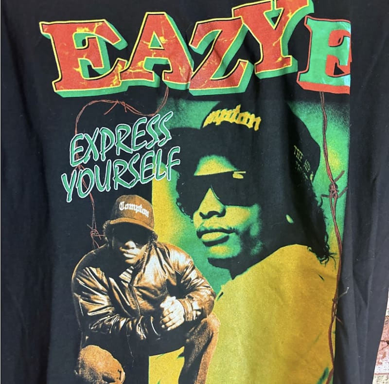Eazy e medium black graphic preowned Tshirt | Reverb