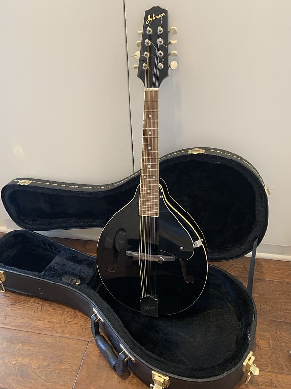 Johnson MA-120-B Mandolin with hard case - Black | Reverb