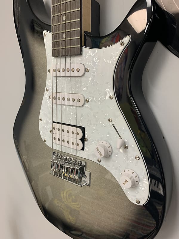 Rogue Rocketeer RR200GB Electric Guitar | Reverb