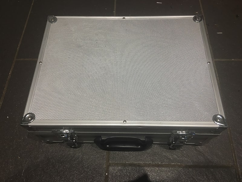 Silver Metal Flight Case / Travel Case, Foam | Reverb Australia