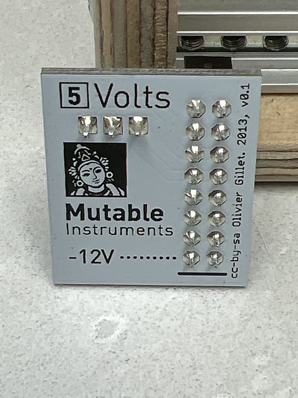 Mutable Instruments 5 volts | Reverb