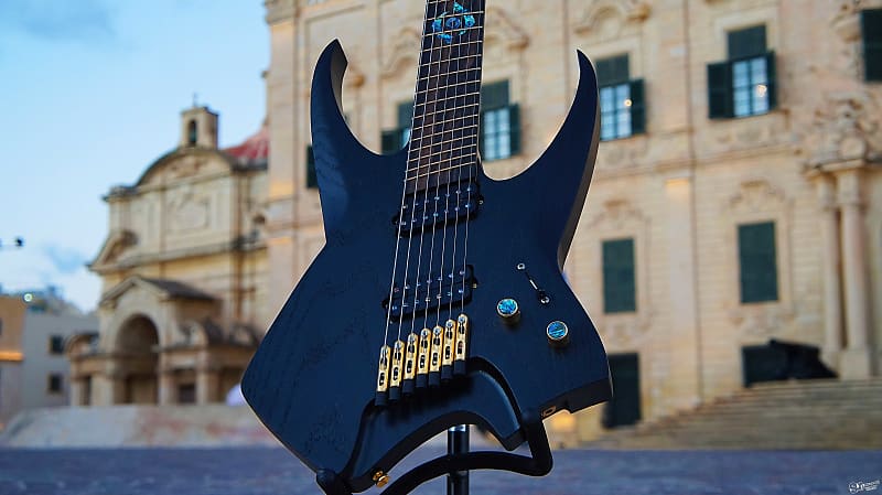 ⤀⤀oNe Of a kINd ⬵⬵ MC Guitars Odin 7 | Headless 7 | Reverb Canada