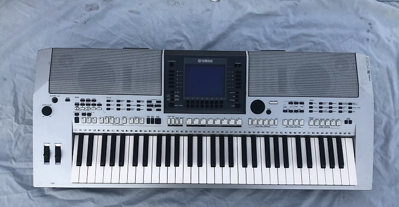 Yamaha PSR S700 Keyboard Arranger Workstation | Reverb