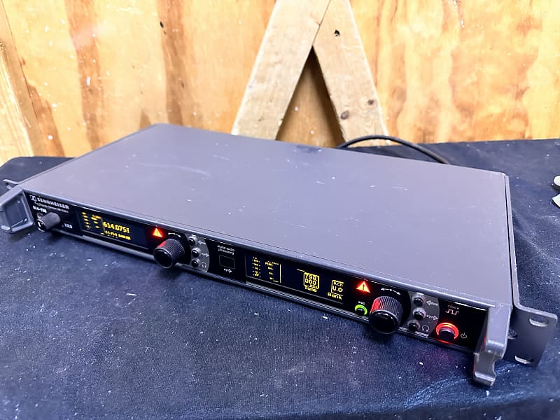 Sennheiser EM 3732-II Two-Channel Wireless Microphone | Reverb