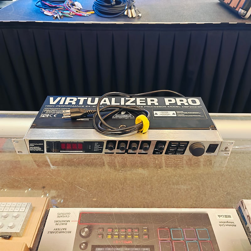 Behringer Virtualizer Pro DSP2024P Effects Processor | Reverb