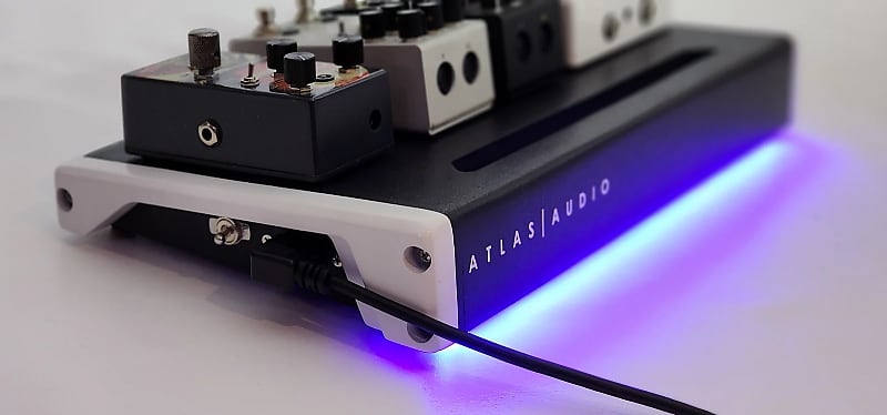 Atlas Audio M Series Custom Handmade Pedalboard 28" x 9" | Reverb