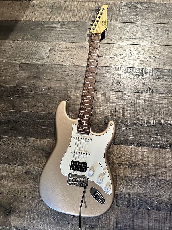 Suhr Classic S HSS | Reverb