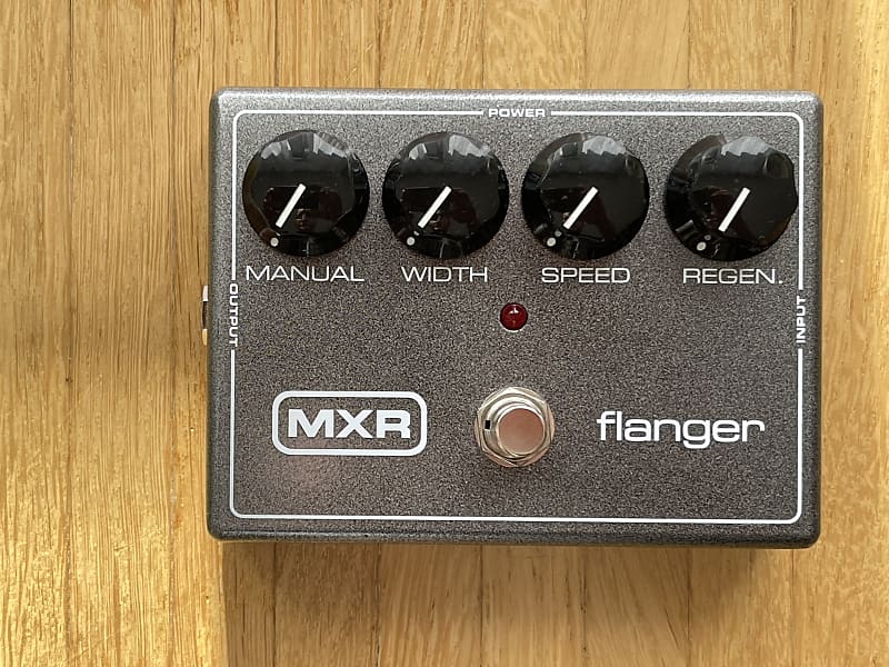 MXR M117R Flanger Grey Metallic | Reverb