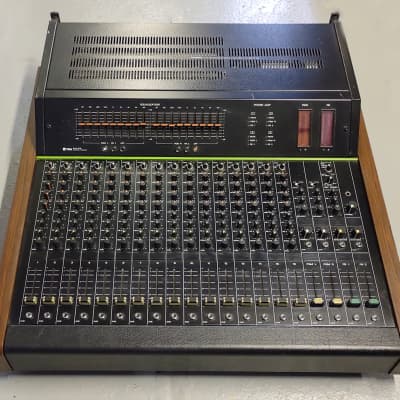 Vintage Toa RXA-216 Powered Mixing Console | Reverb