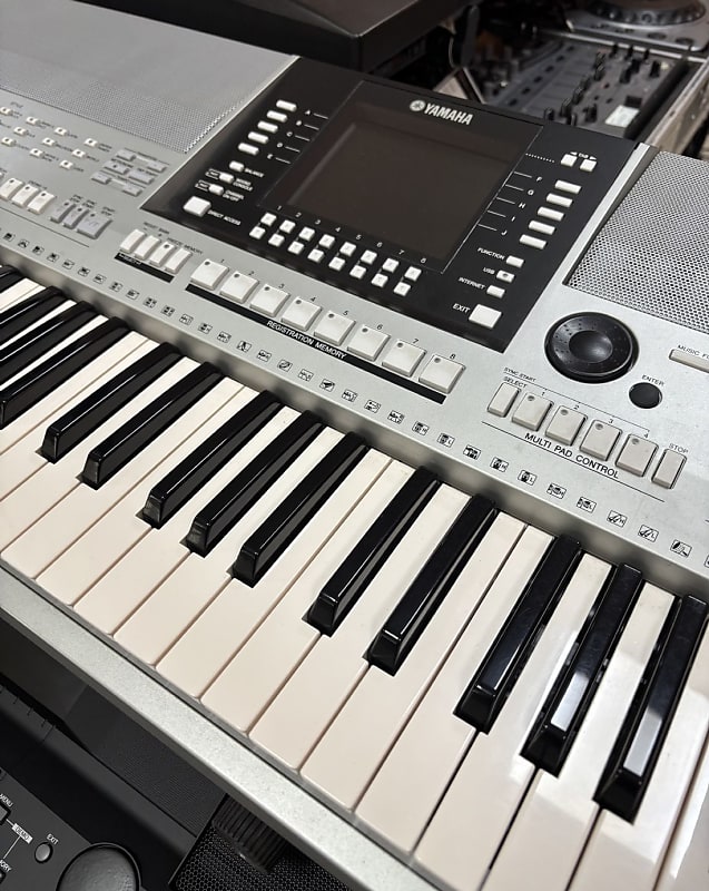 Yamaha PSR S910 Digital arranger workstation - Tyros series | Reverb