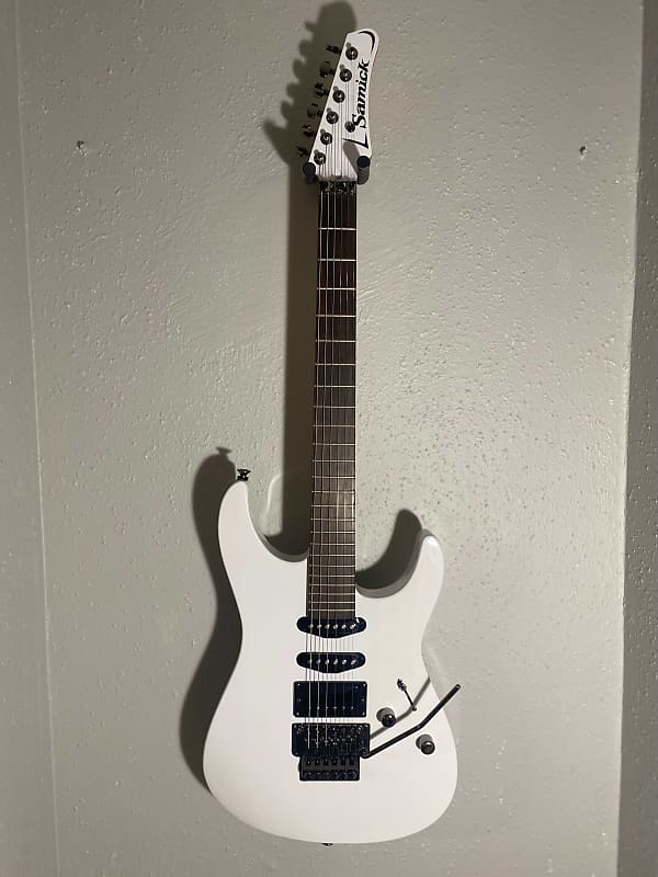 Samick SRK 3000 Super Strat - Floyd Rose - HSS Pickups - | Reverb