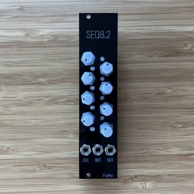 YoMo York Modular SEQ8.2 8-step CV sequencer | Reverb