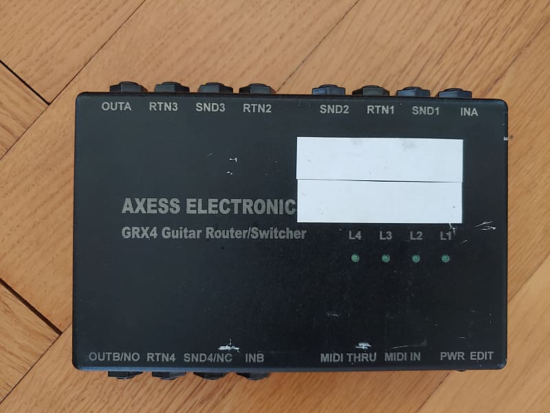 Axess Electronics GRX4 Guitar Router/Switcher 2000 - Black | Reverb