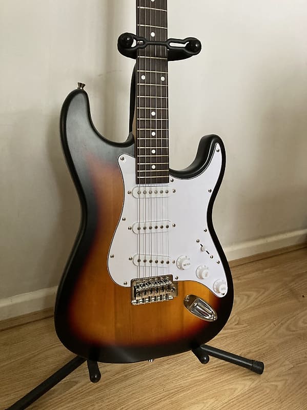 Rockjam strat style electric guitar sunburst | Reverb