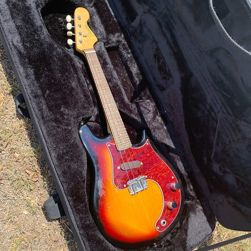 Fender Mandocaster Reissue Electric Mandolin Sunburst | Reverb