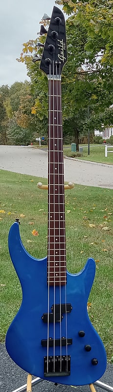 1989 Guild Pilot USA Bass in AMAZING condition | Reverb