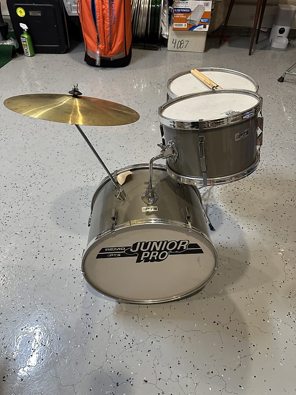 Remo PTS Jr 10/12/16 kit 1987 - Silver in original box! | Reverb