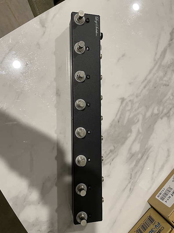 Loop swichers Loop switcher 8 2000s Black | Reverb