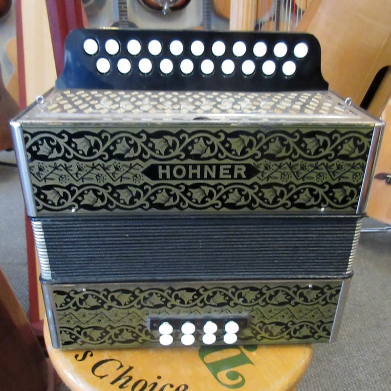 Hohner HA-2815 Two Row Button Accordion c.1960's | Reverb