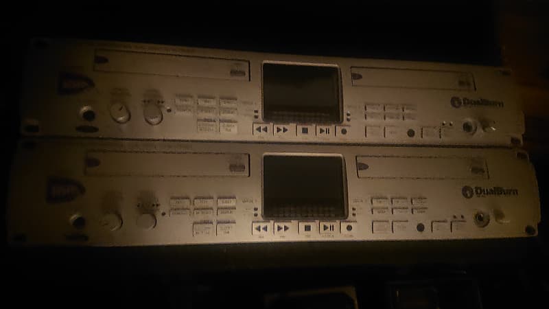 HHB CDR-882 Dual Burn Pro CD Recorder | Reverb