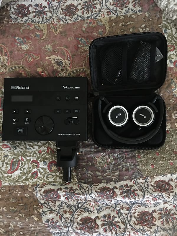 Roland TD-07 VAD Drum Module With Travel Case 2022 | Reverb
