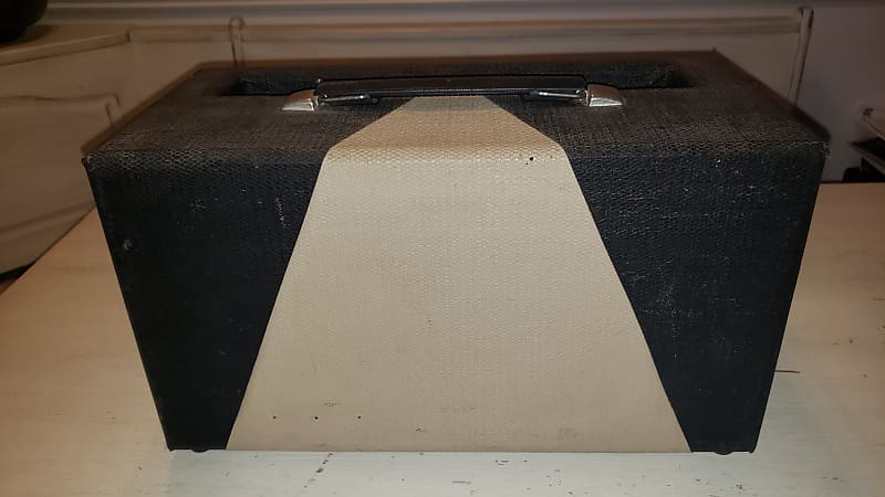 Airline Tube Reverb Black White | Reverb Airline Tube Reverb Black White | Reverb