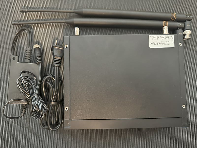 Shure ULXD4 Receiver & ULXD1 Bodypack Transmitter =- H50 | Reverb