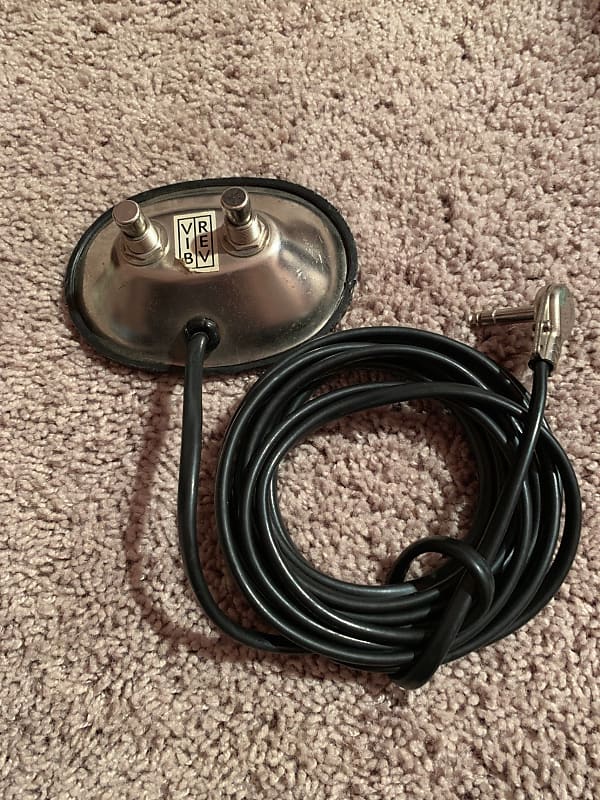 Fender 2 Button reverb Vibrato Guitar Amp Footswitch Pedal | Reverb