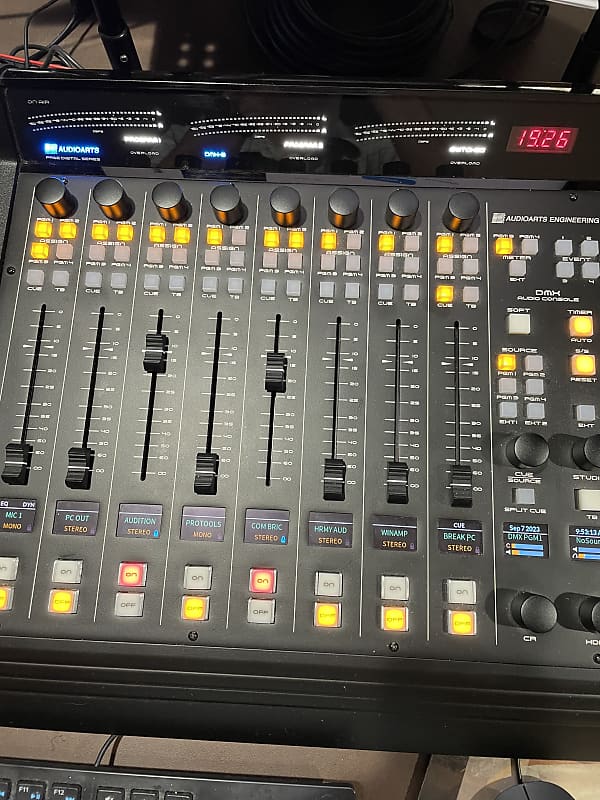 Audioarts DMX-8 8 Fader DMX Frame Console with Mix Engine | Reverb