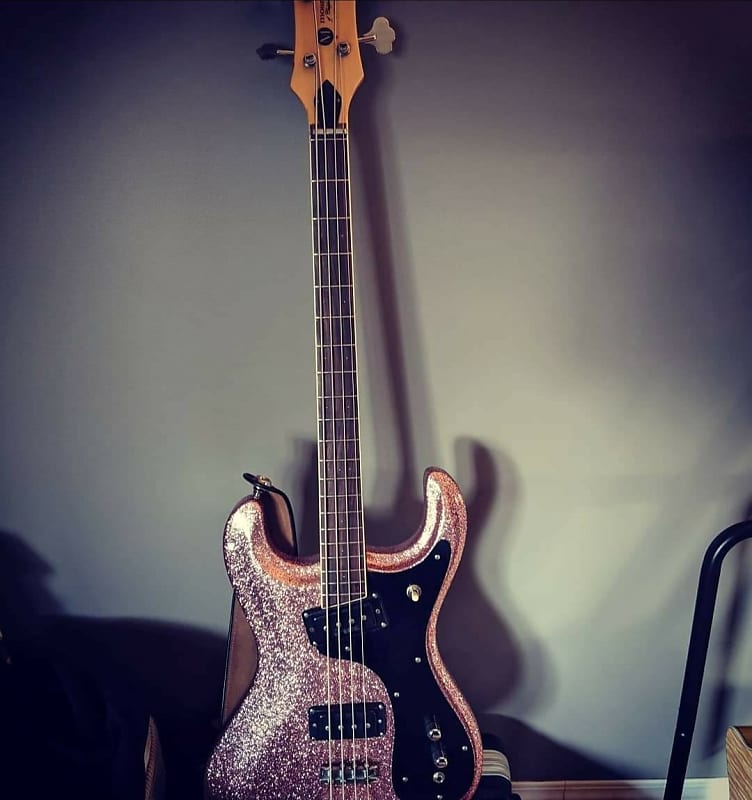 1970s Mosrite Ventures Bass-Rare Pink Flake Finish | Reverb