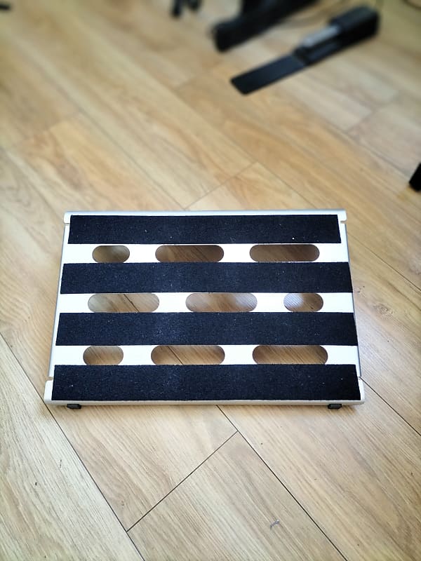 Mono Small Pedalboard Silver 2020 silver | Reverb