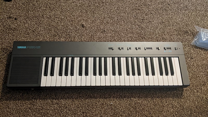 Yamaha PSR-15 | Reverb