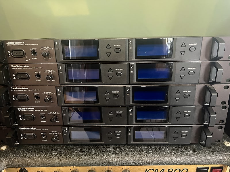 Audio-Technica Audio-Technica AEW-R5200 UHF Synthesized | Reverb