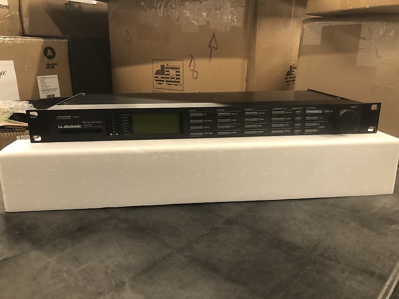 Tc Electronic Wizard Series M2000 Studio Effects Processor | Reverb