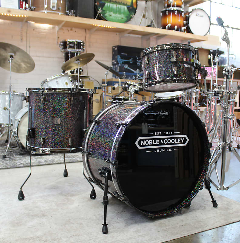 Noble and Cooley Horizon series drum set | Reverb