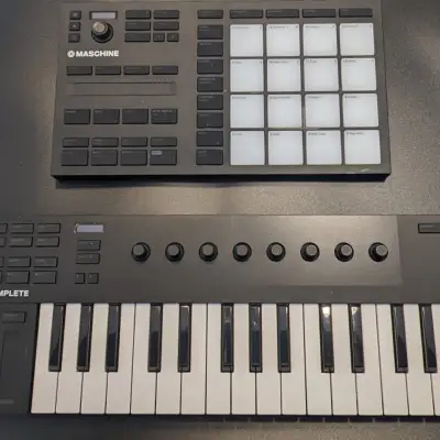 Native Instruments Mk3 And Komplete Kontrol 25 Key Keyboard | Reverb