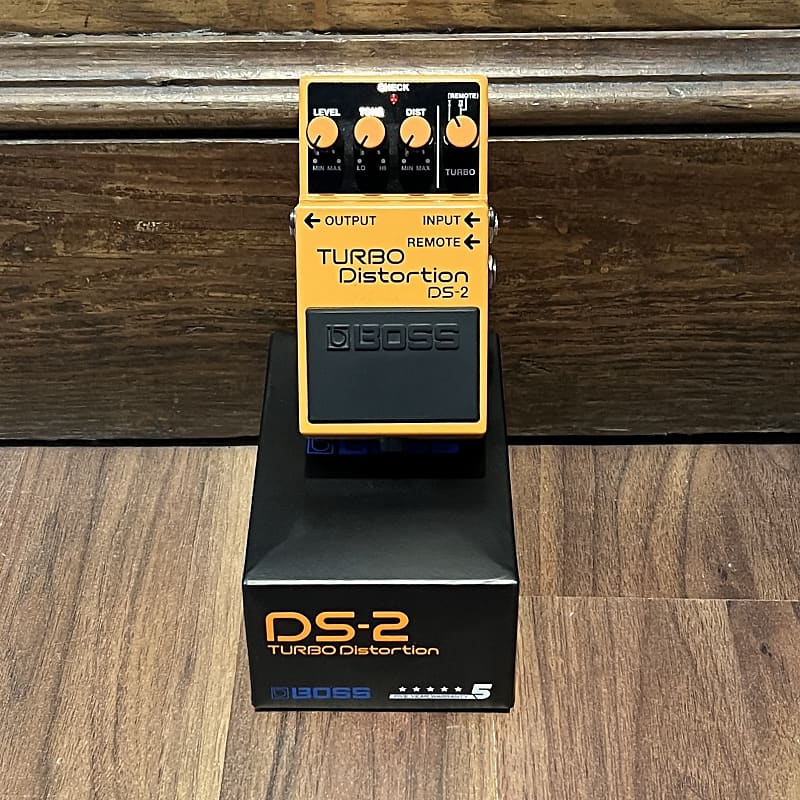 Boss DS-2 Turbo Distortion Pedal | Reverb